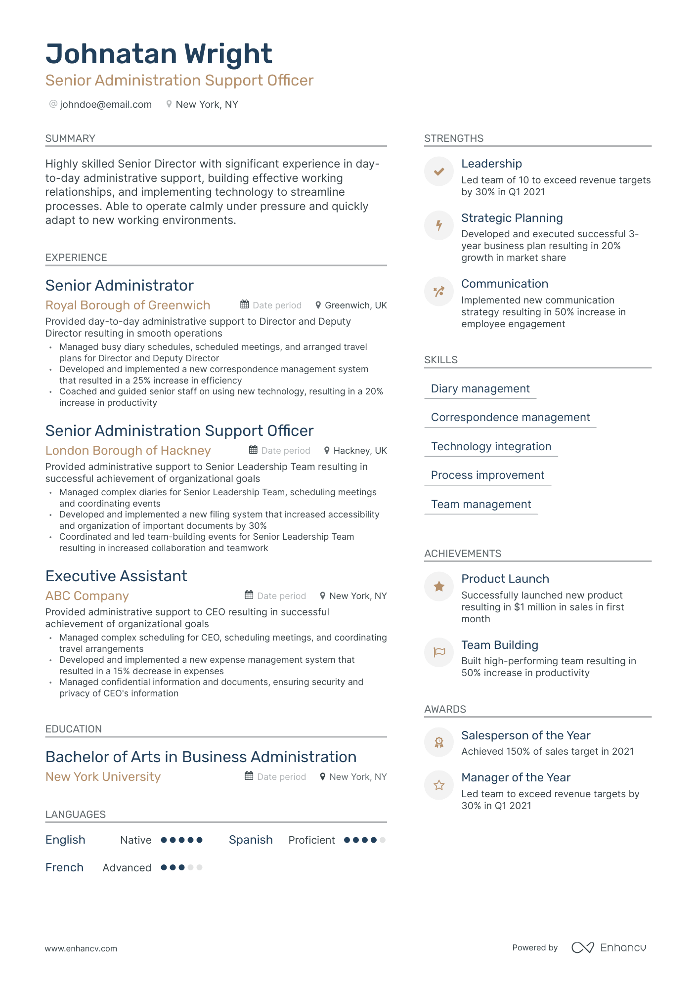 5 Senior Director Resume Examples & Guide for 2023