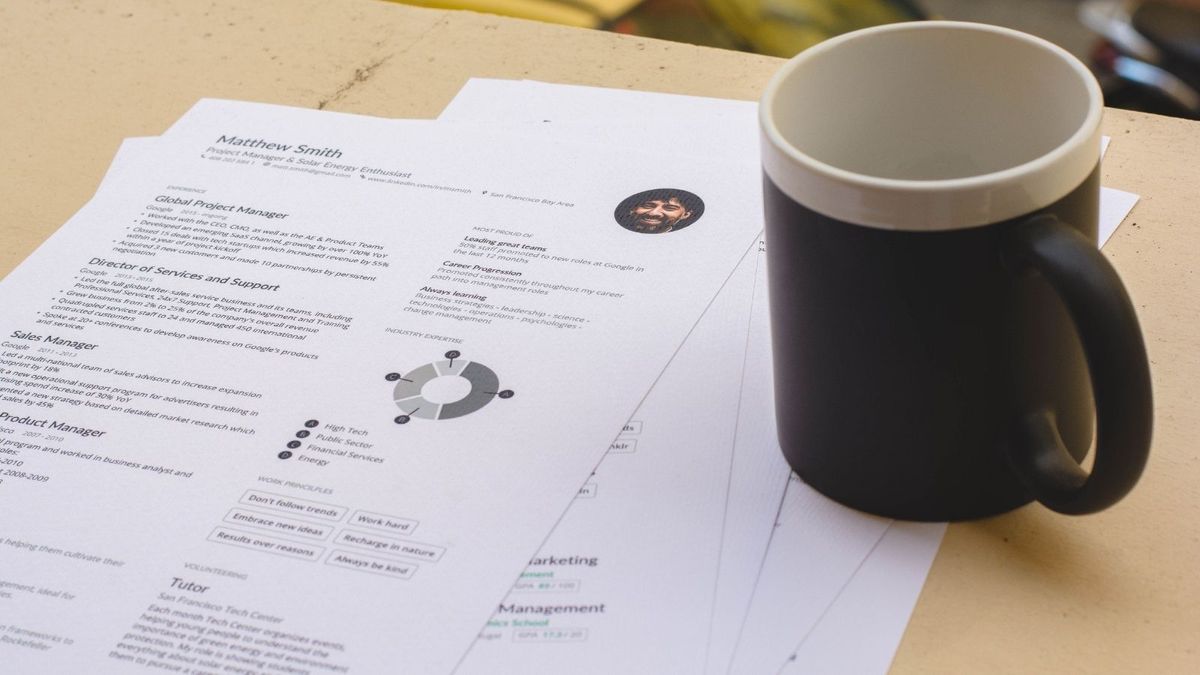 Past or Present Tense on Resume: What Should I Use?