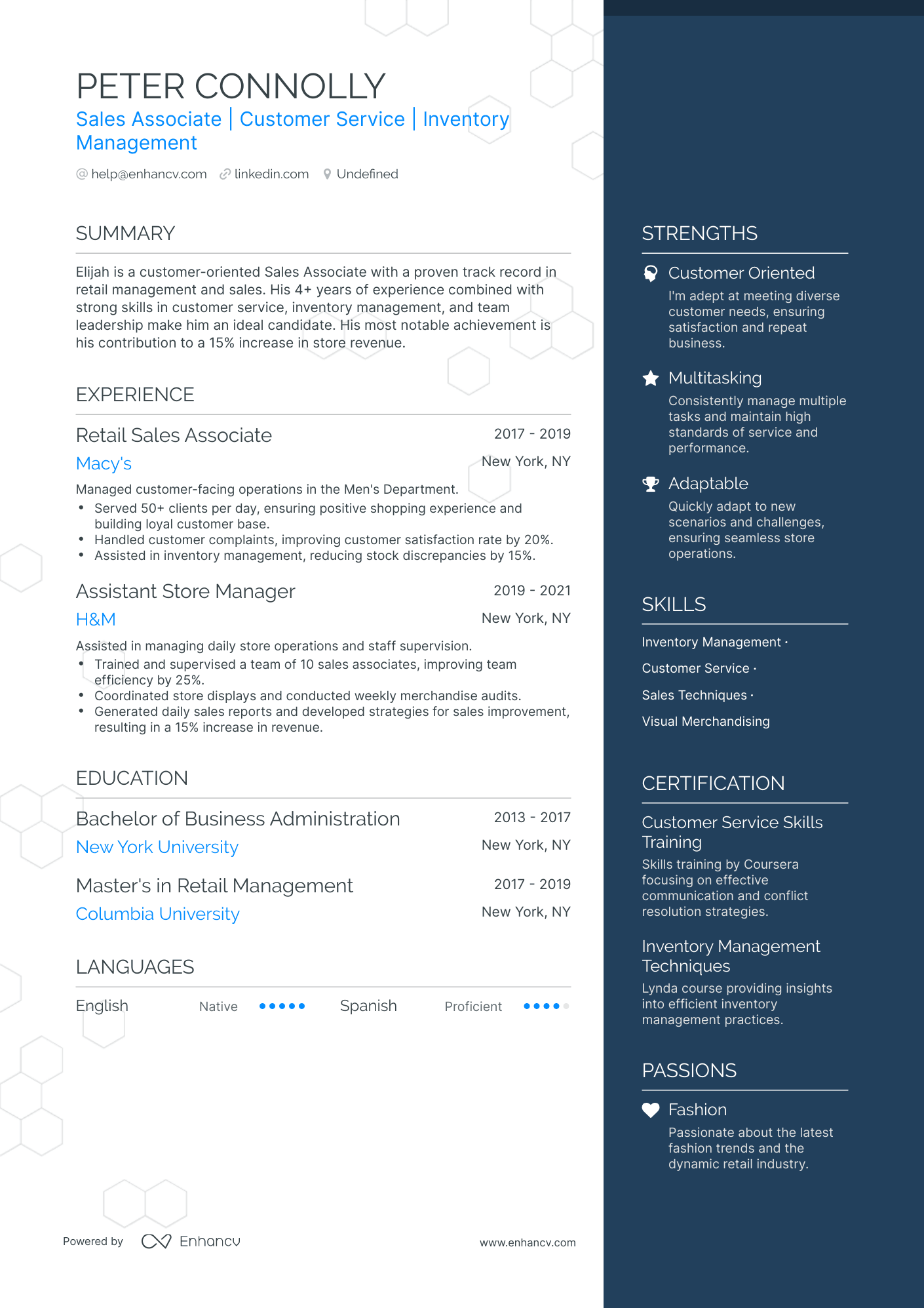 5 Clothing Store Sales Associate Resume Examples & Guide for 2023