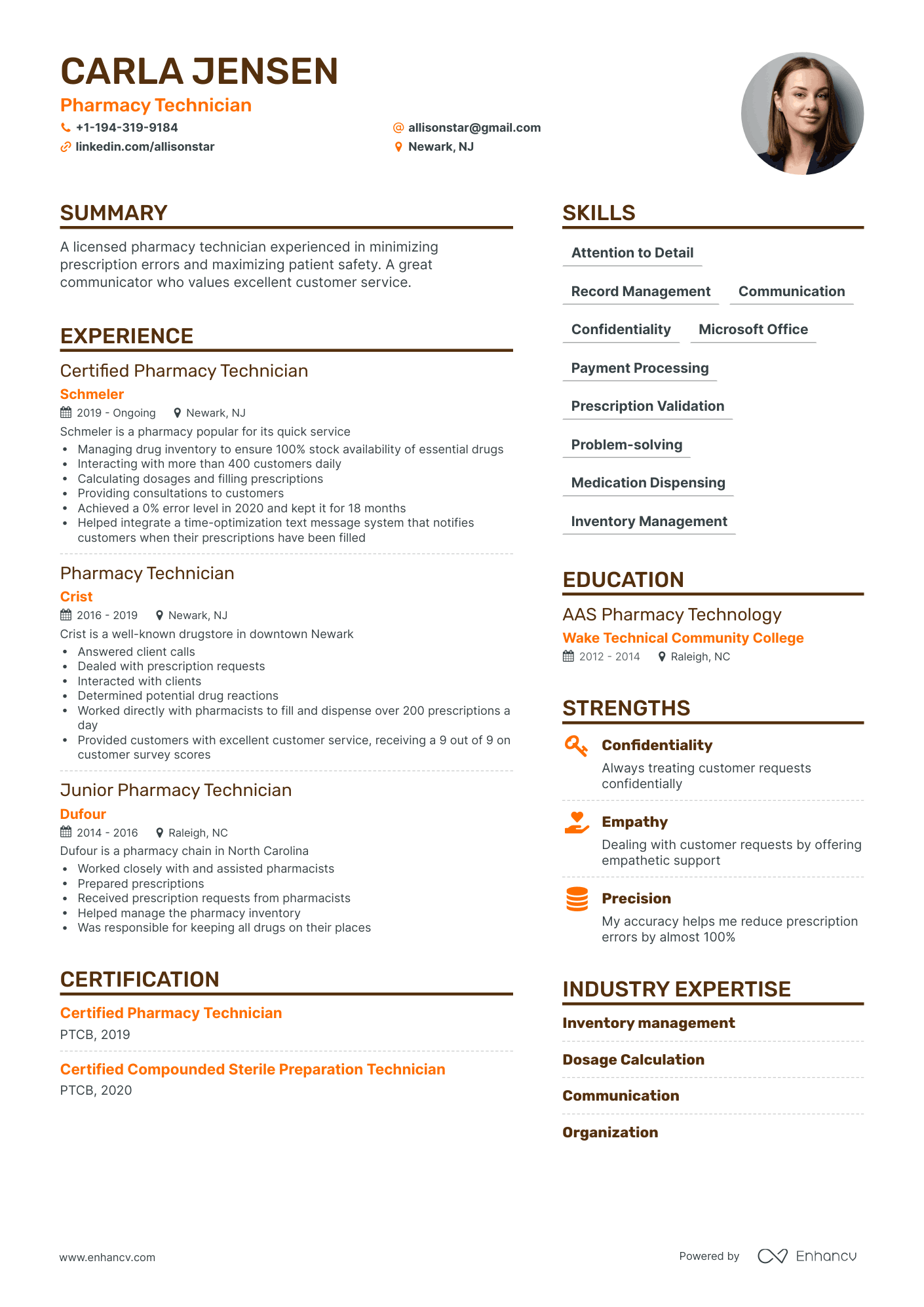 9 Pharmacy Technician Resume Examples & Guide for 2023