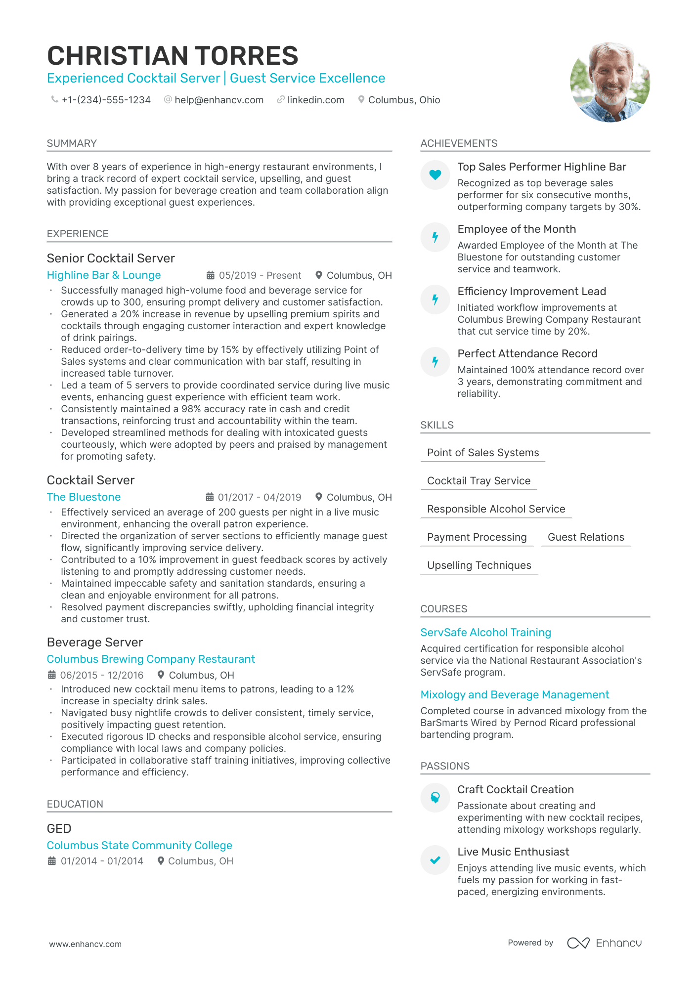 5 Cocktail Server Resume Examples & Guide for 2024