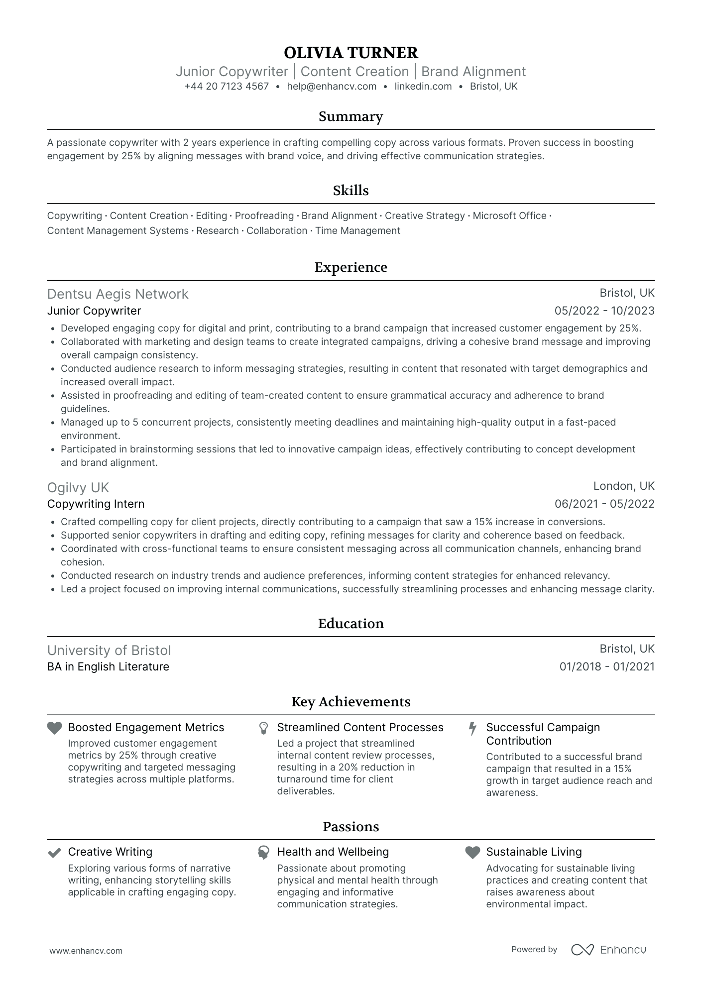 Copywriter CV Examples & Guide for 2026