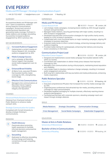 Journalist CV Examples & Guide for 2026