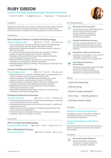 Lecturer CV Examples & Guide for 2026