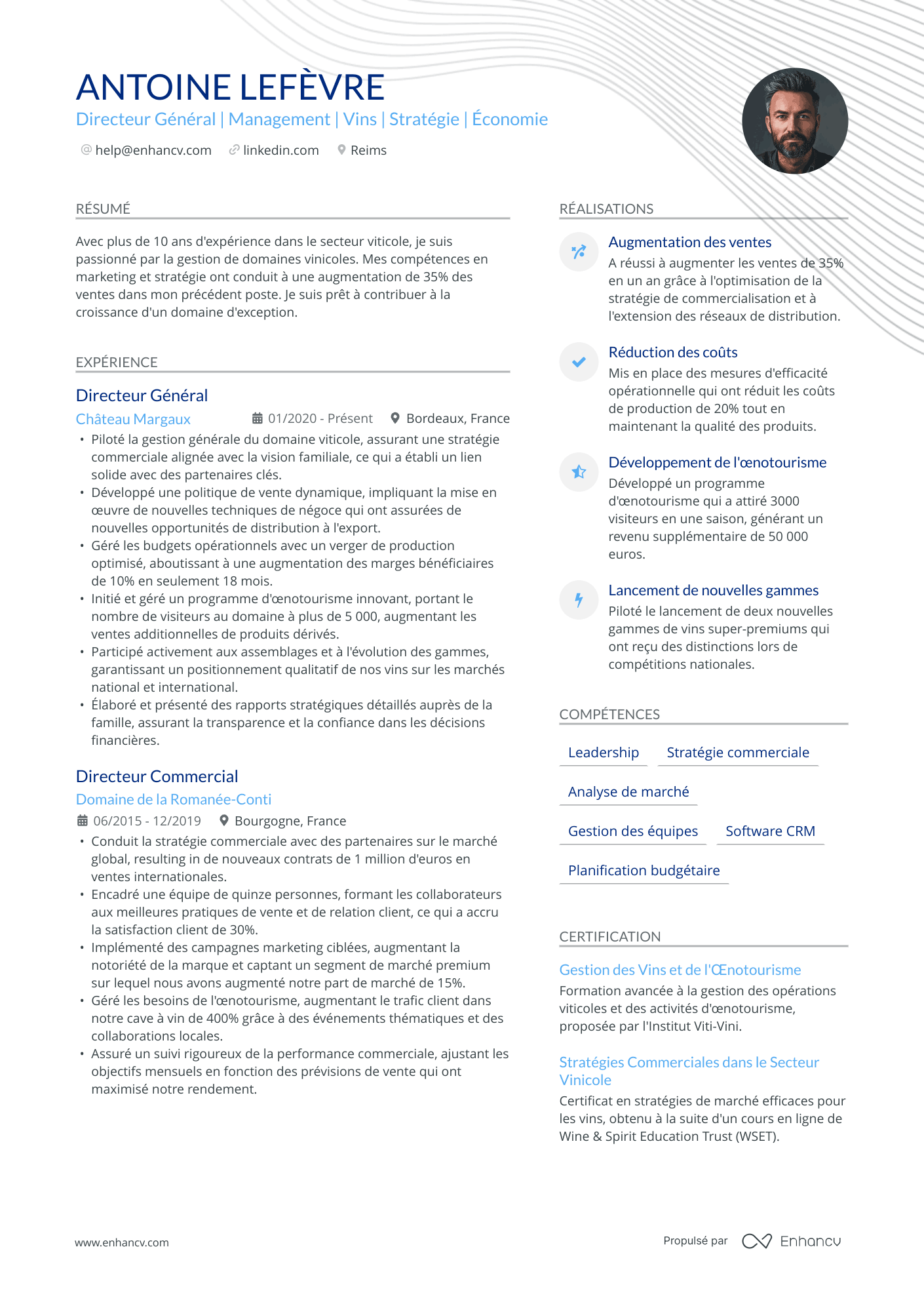 CV Directeur Général : 15 Modèles pour Réussir le Vôtre