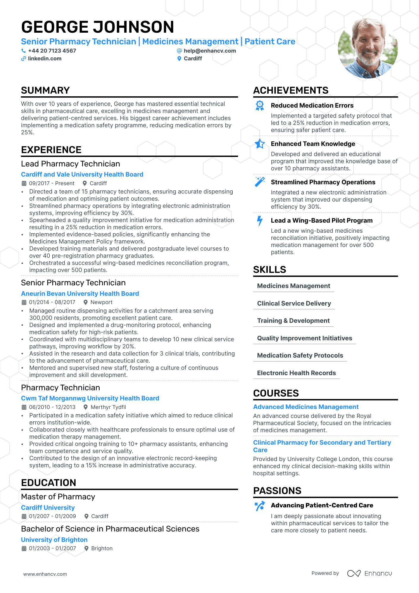 Pharmacy Technician CV Examples & Guide for 2024